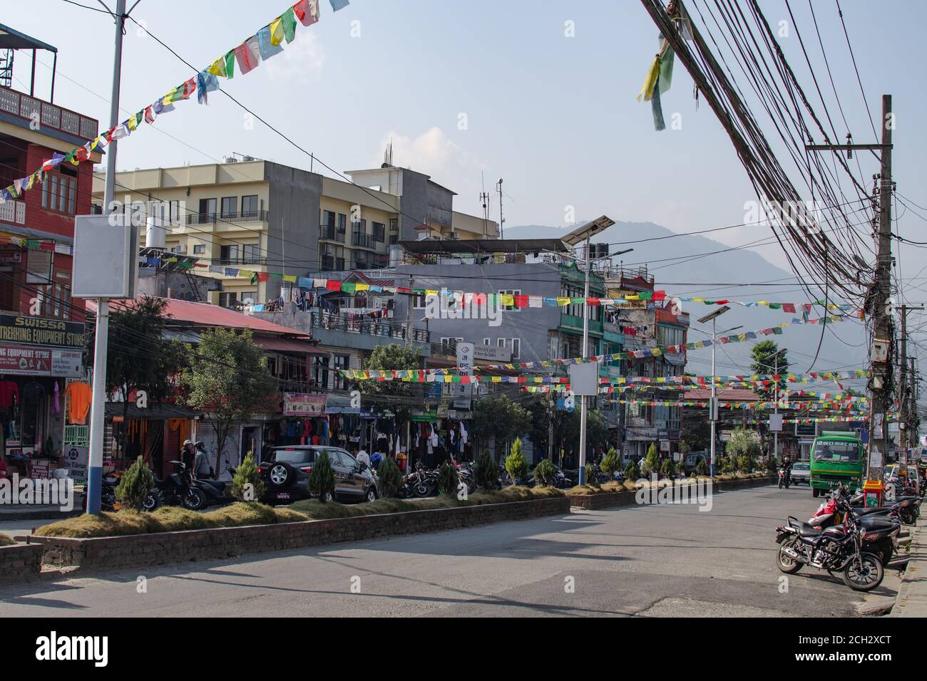Nepal road sign hi-res stock photography and images - Alamy