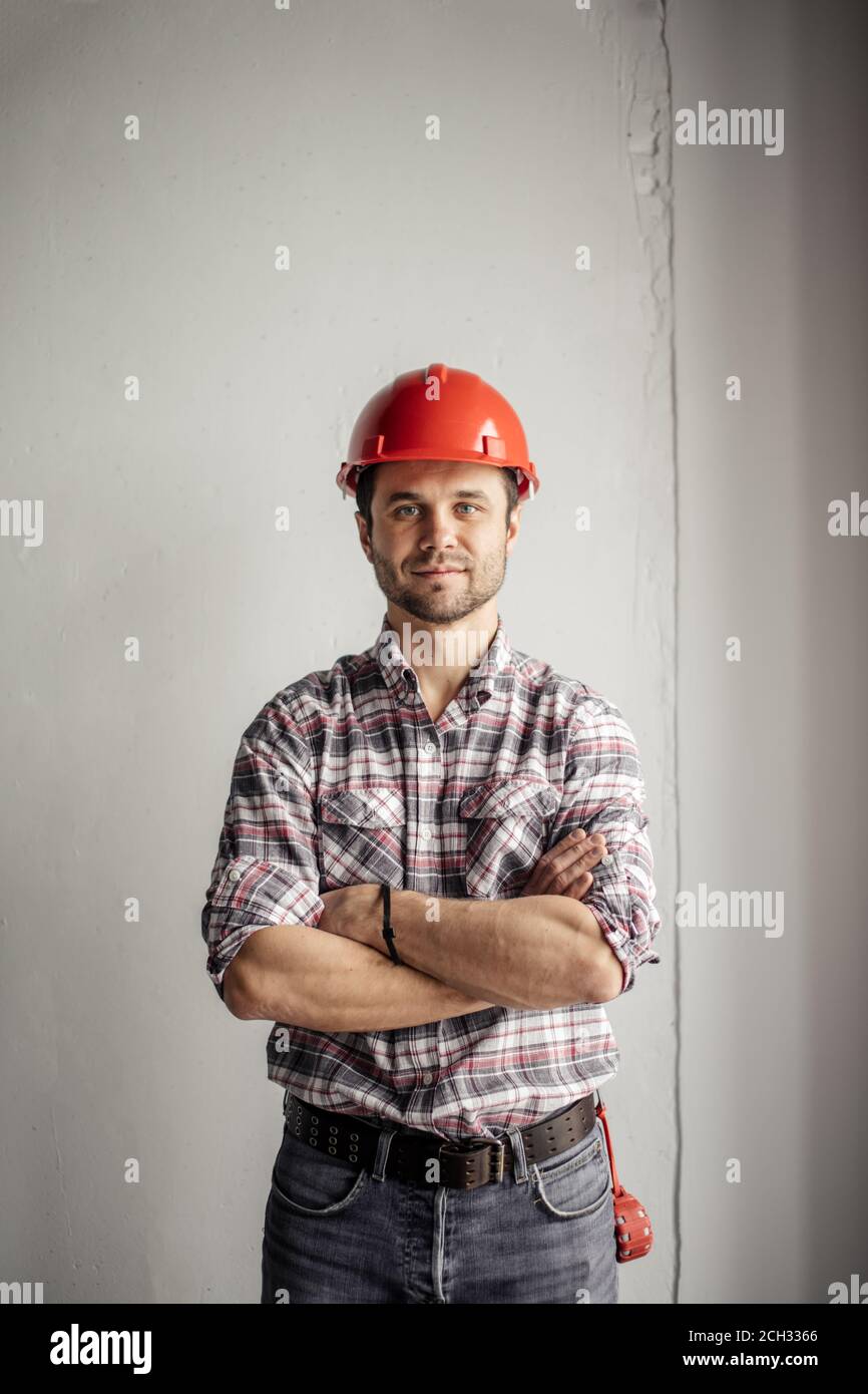 Handsome constructor hi-res stock photography and images - Alamy