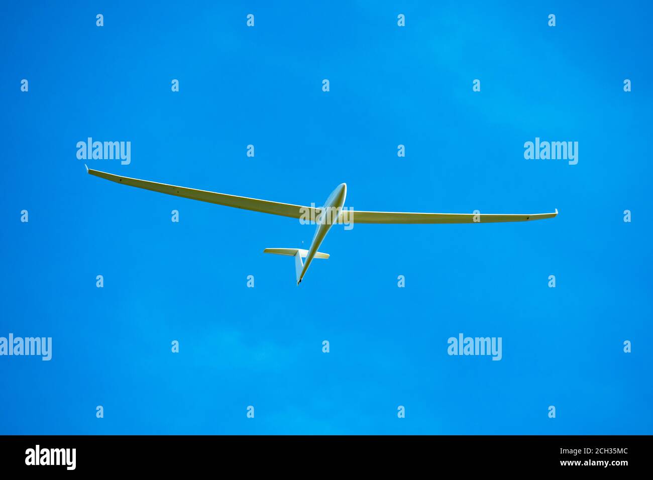 Soar plane hi-res stock photography and images - Alamy