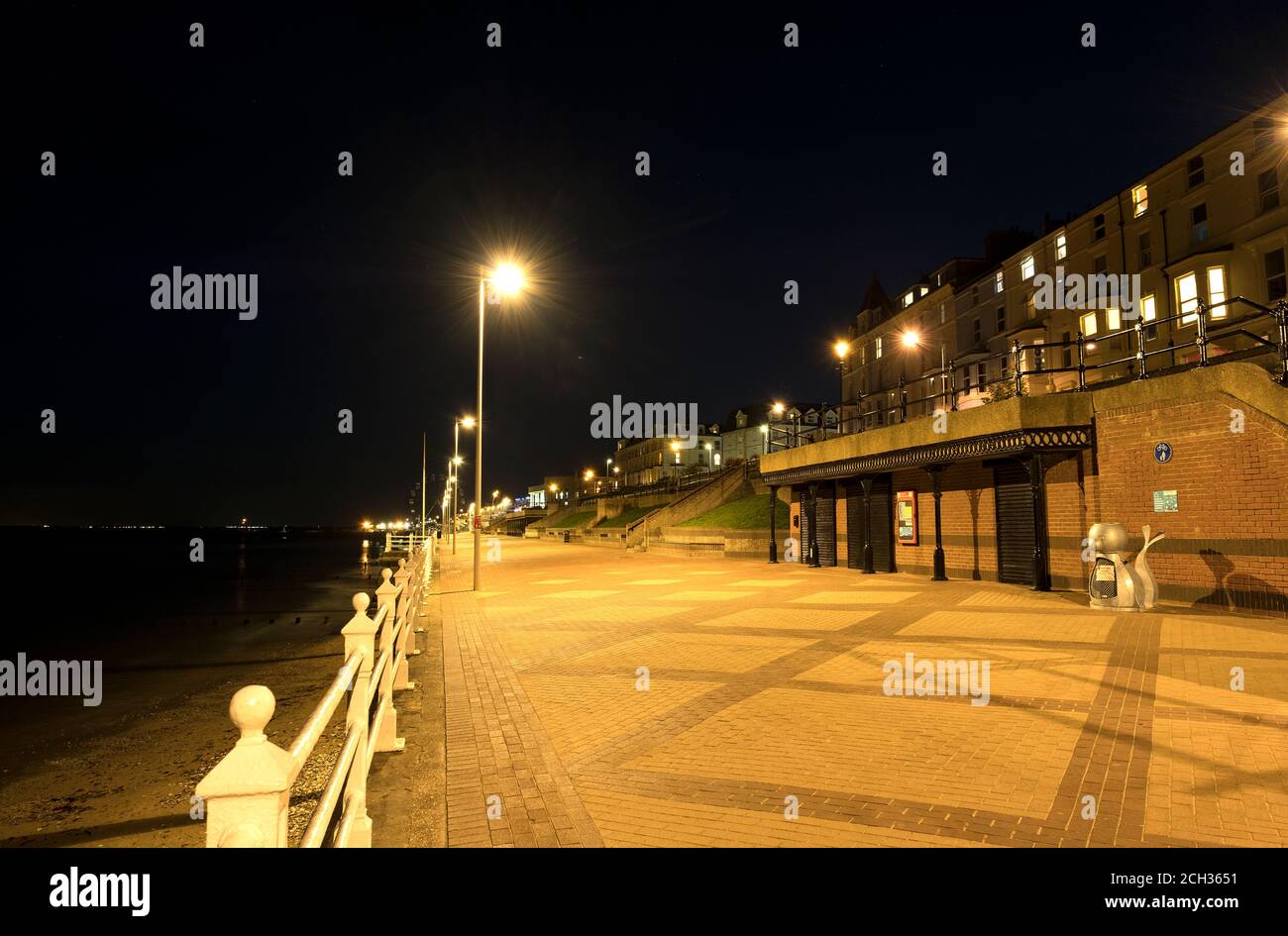 Coastal_town hi-res stock photography and images - Alamy