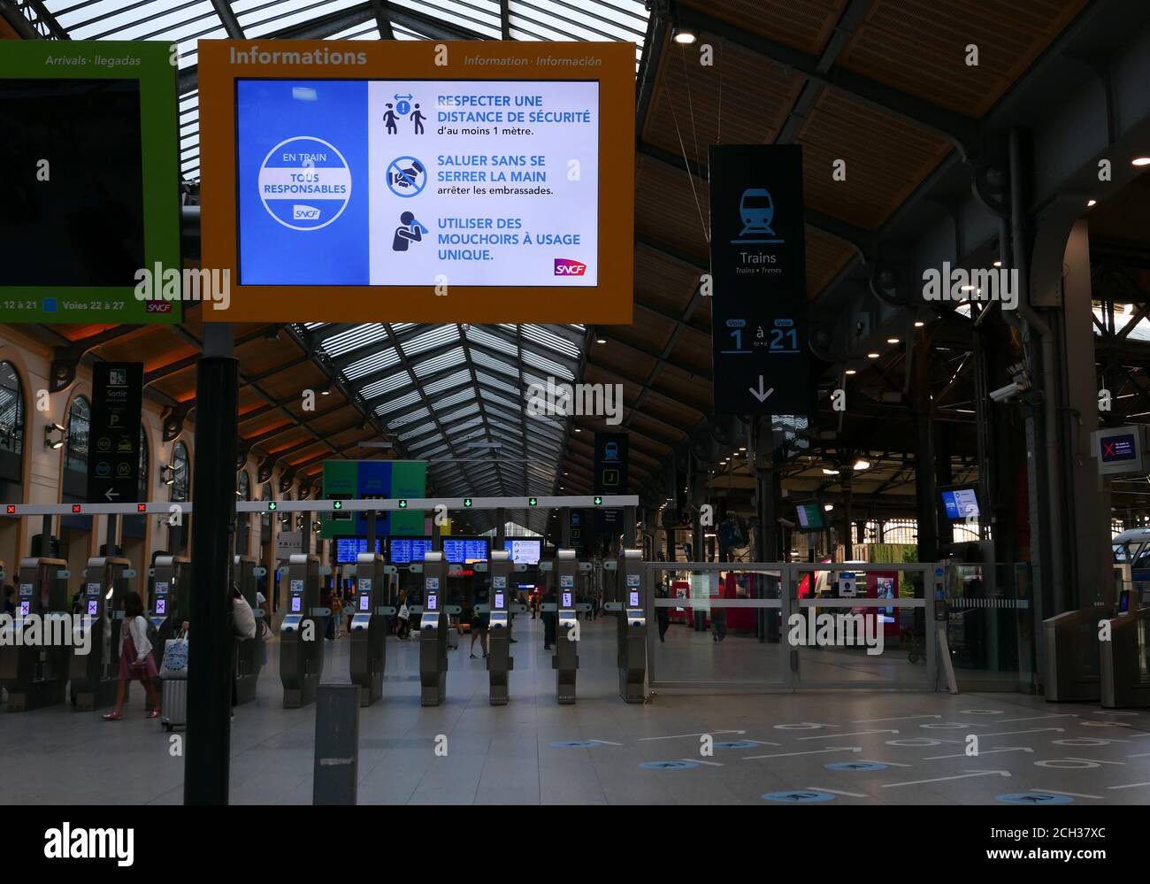 Paris, France. September 13 2020. Entrance hall of Saint Lazare station ...