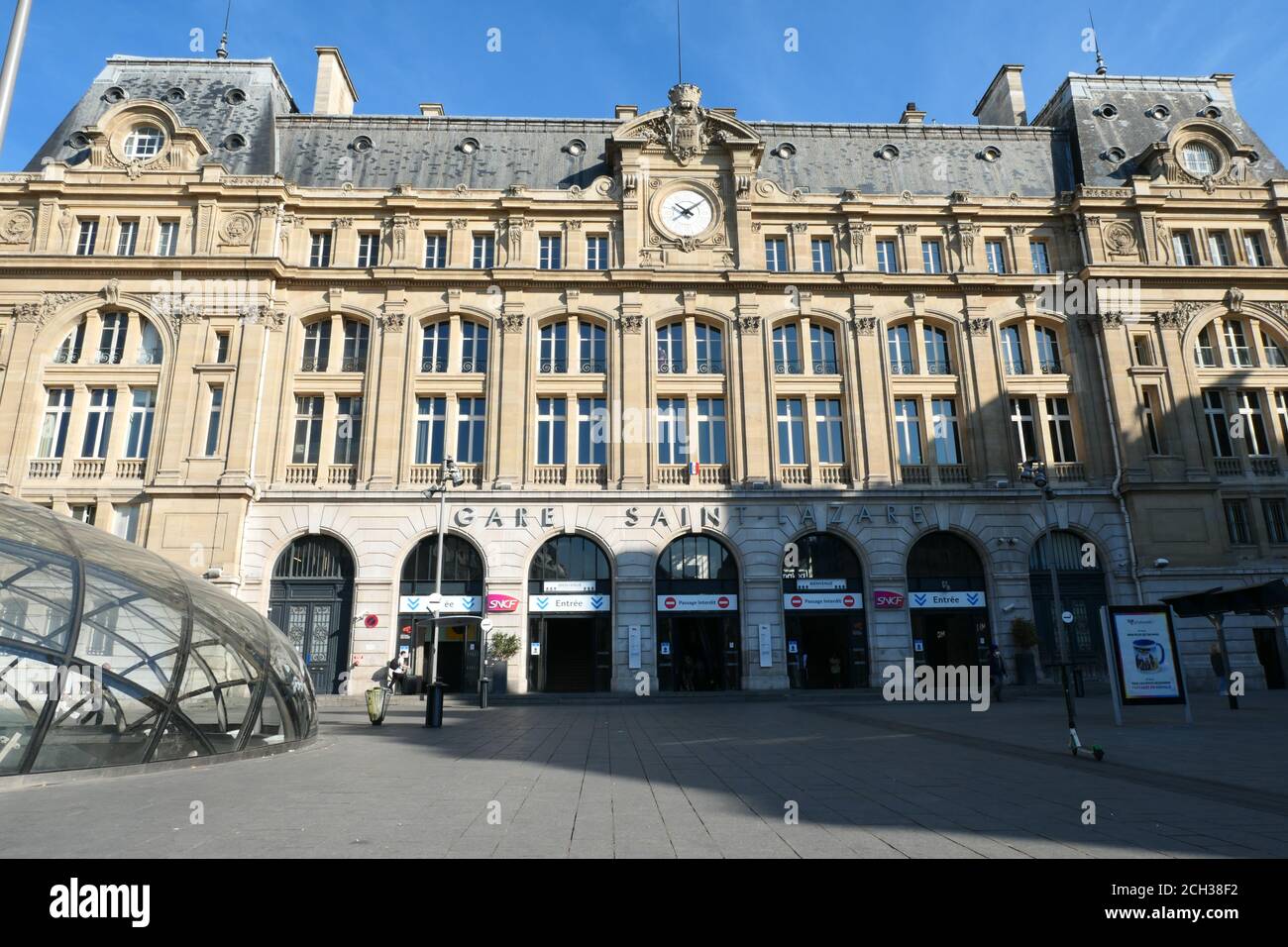 French historic train station hi-res stock photography and images - Alamy