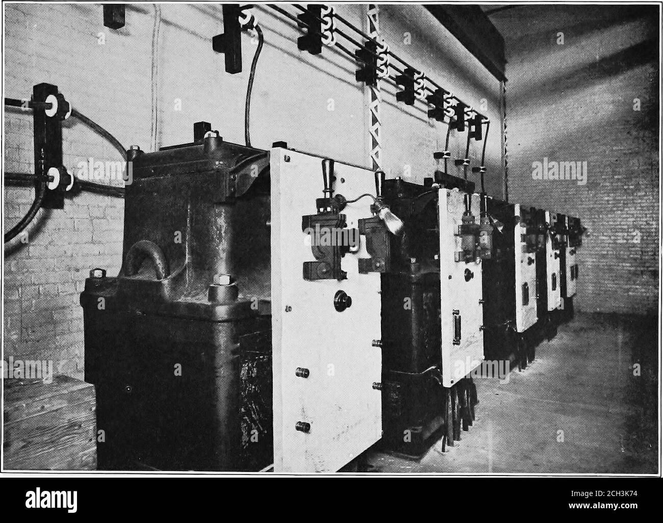 . Street and electric railways, 1902 .. . THE ROTARY CONVERTERS IN A ...