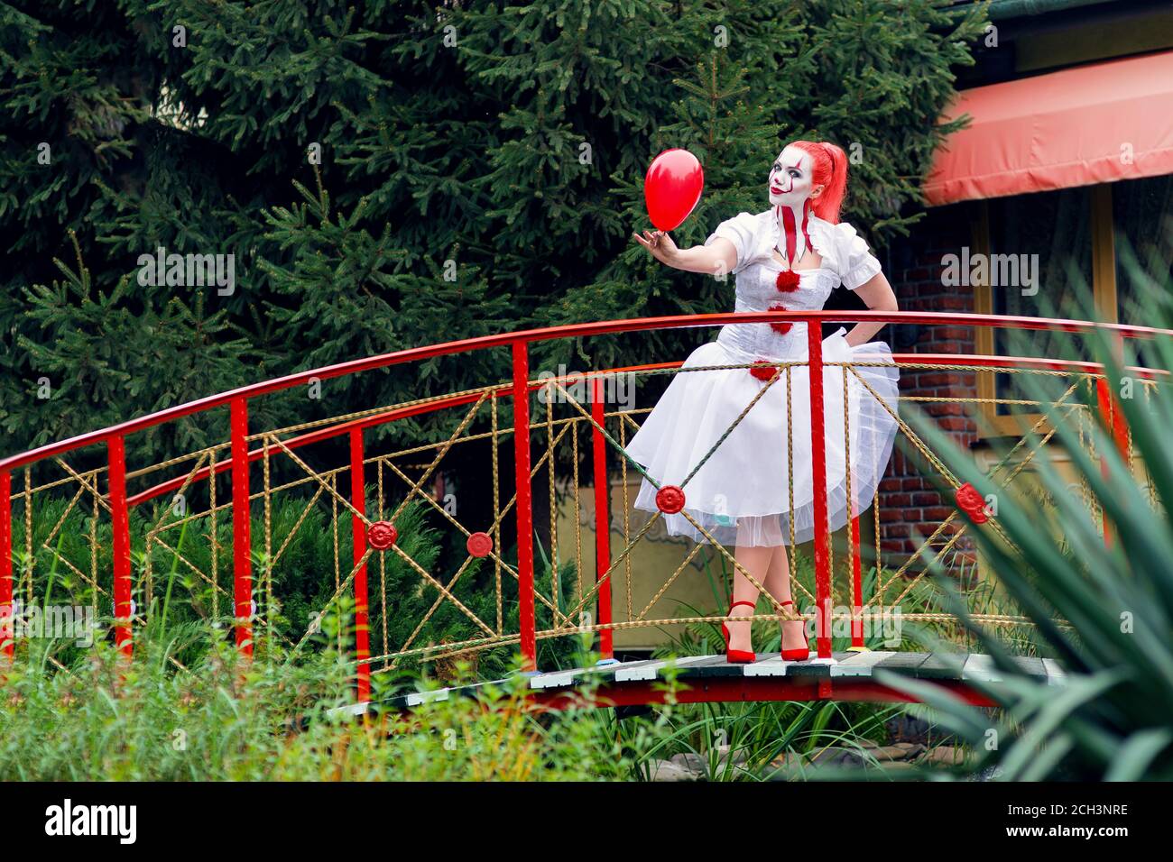 Greasepaint hi-res stock photography and images - Alamy