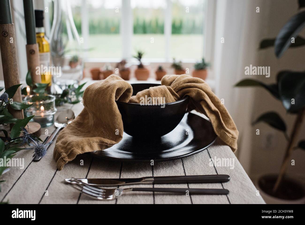 romantic dinner table set for two at home Stock Photo - Alamy