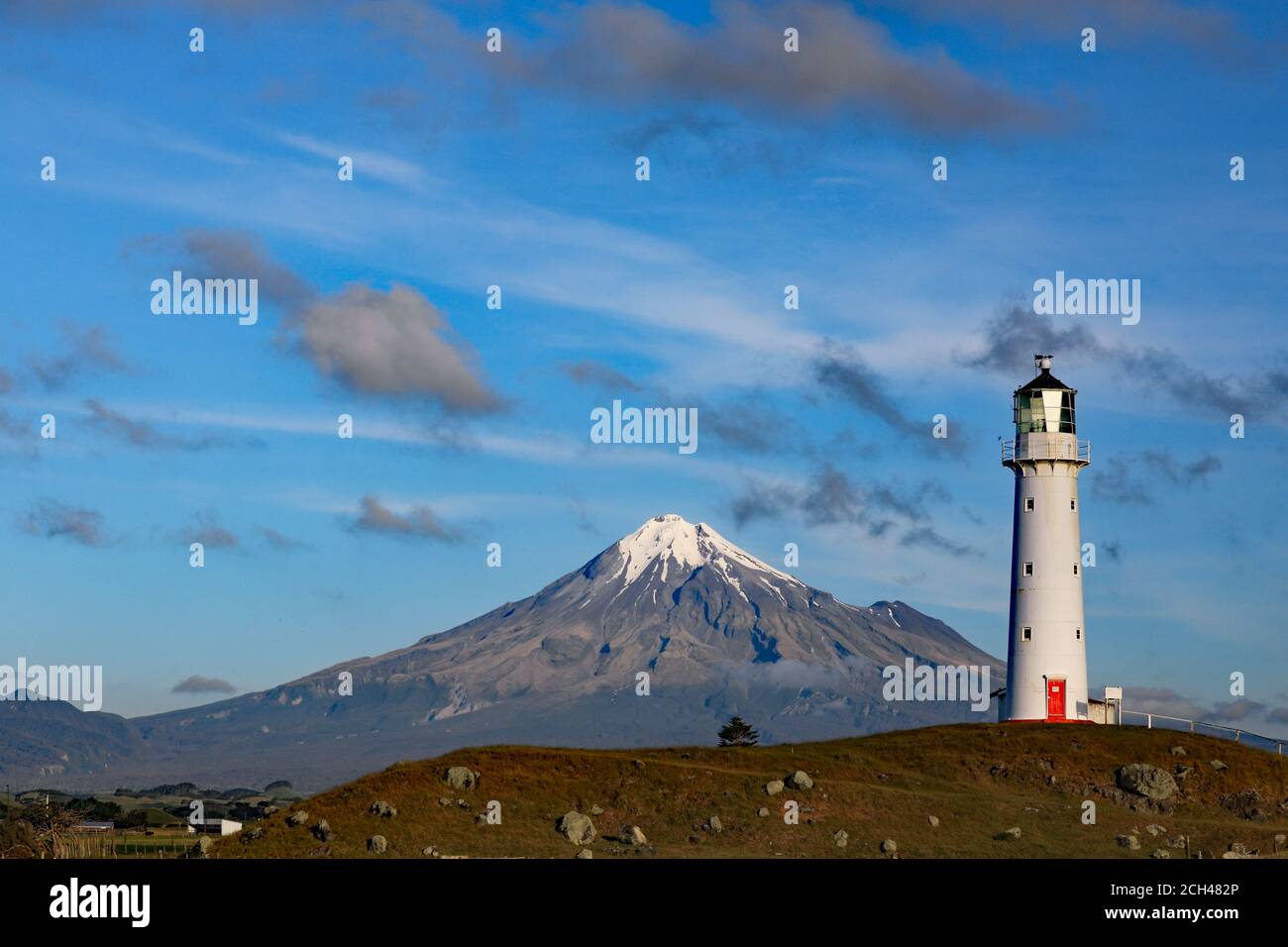 Mount egmont hi-res stock photography and images - Alamy