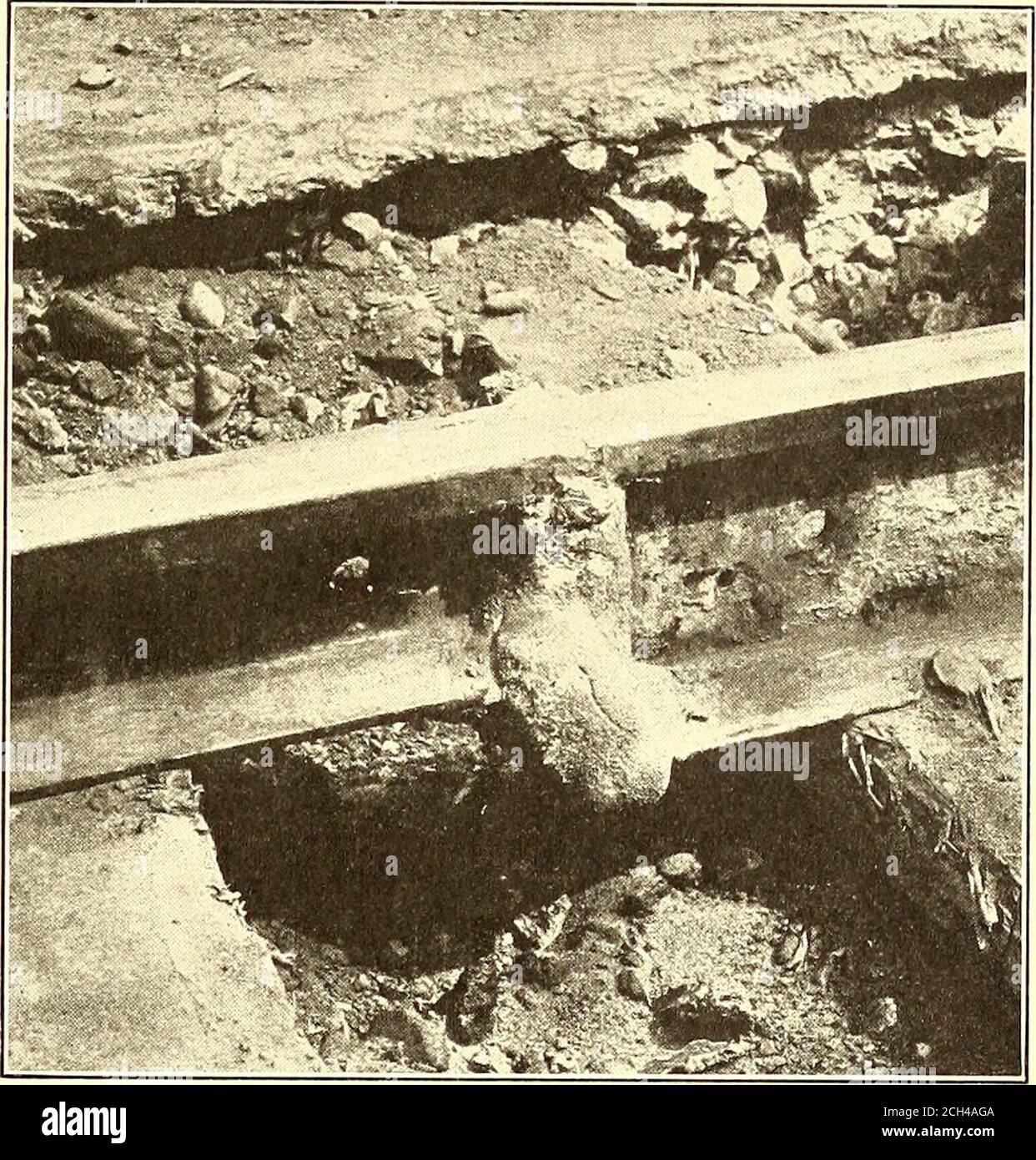 Short welds hi-res stock photography and images - Alamy