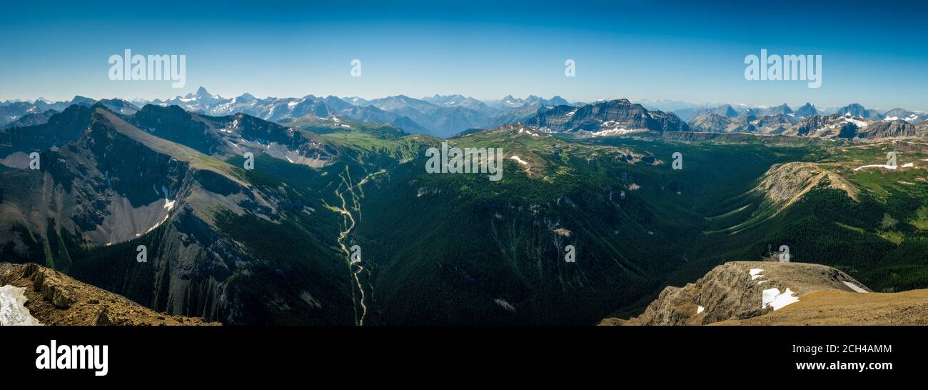 Mount assinboine hi-res stock photography and images - Alamy