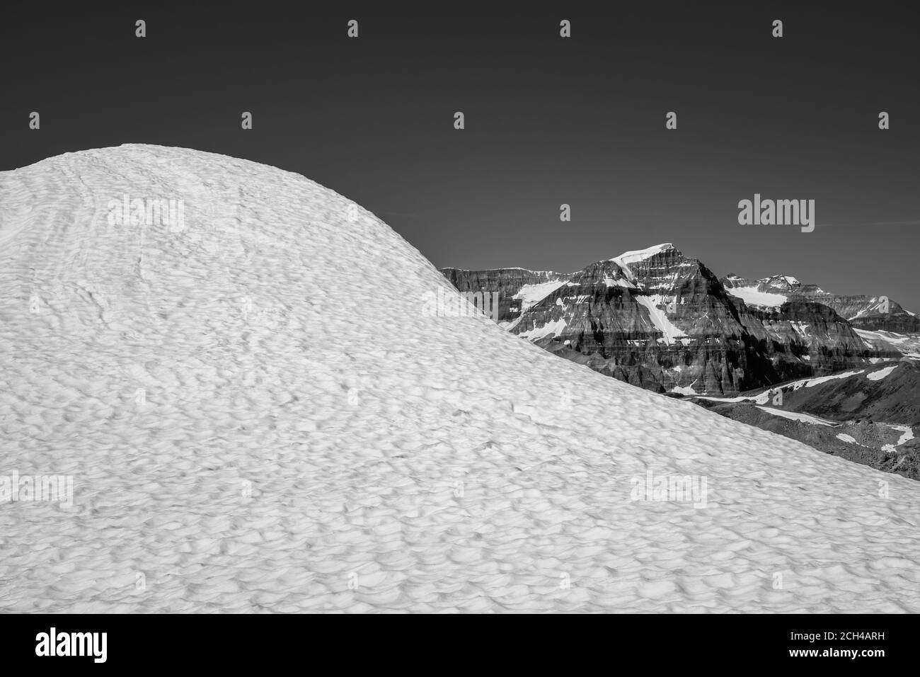 Lake louise snow cap Black and White Stock Photos & Images - Alamy
