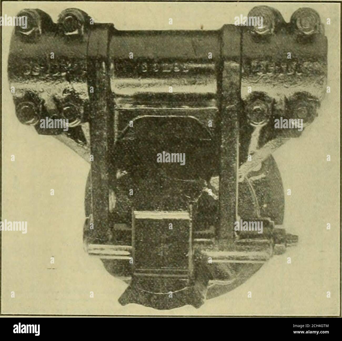 . American engineer and railroad journal . VALVE CHAMBER HEAD AND ...
