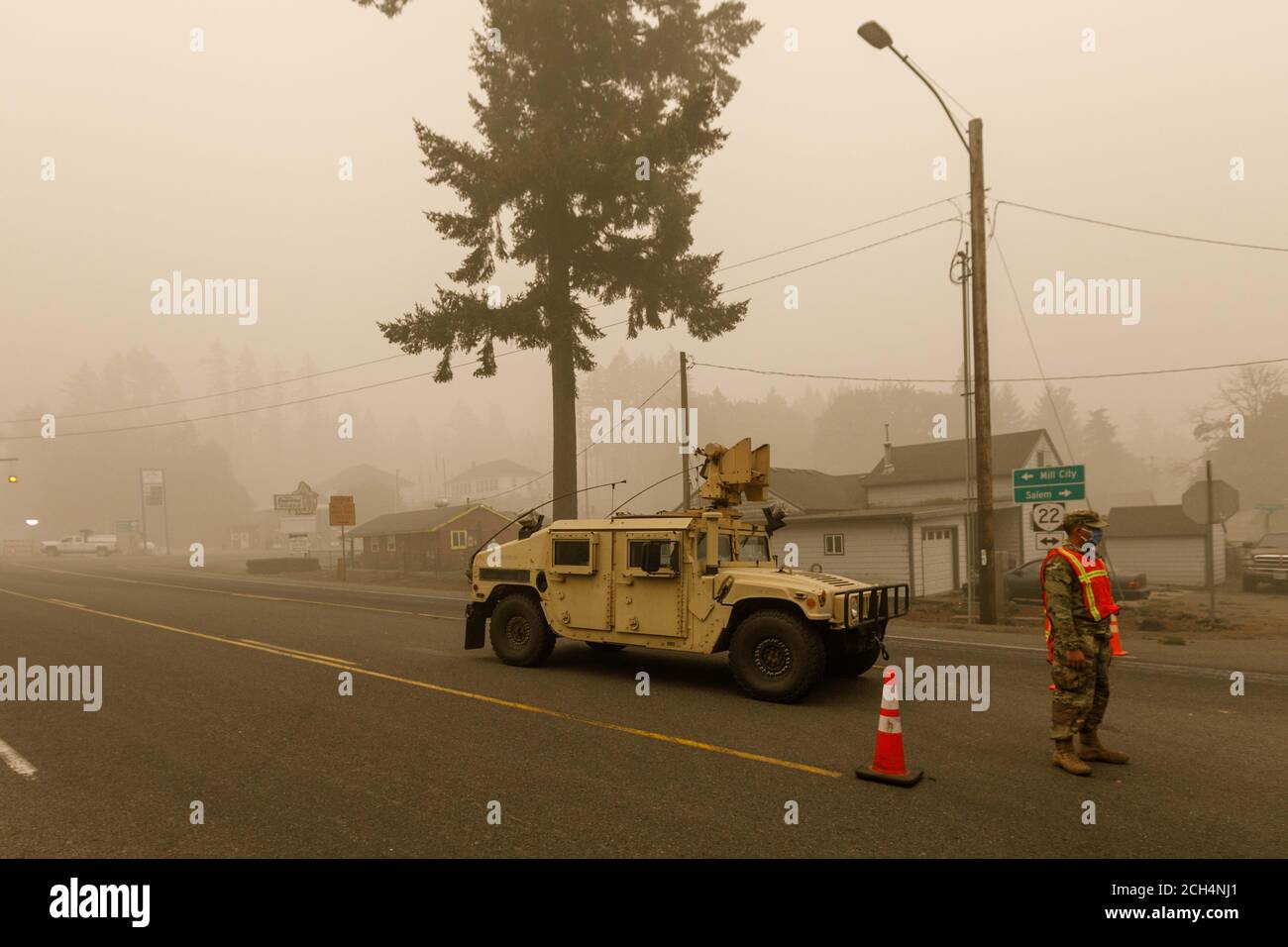 Oregon fire farm hi-res stock photography and images - Alamy