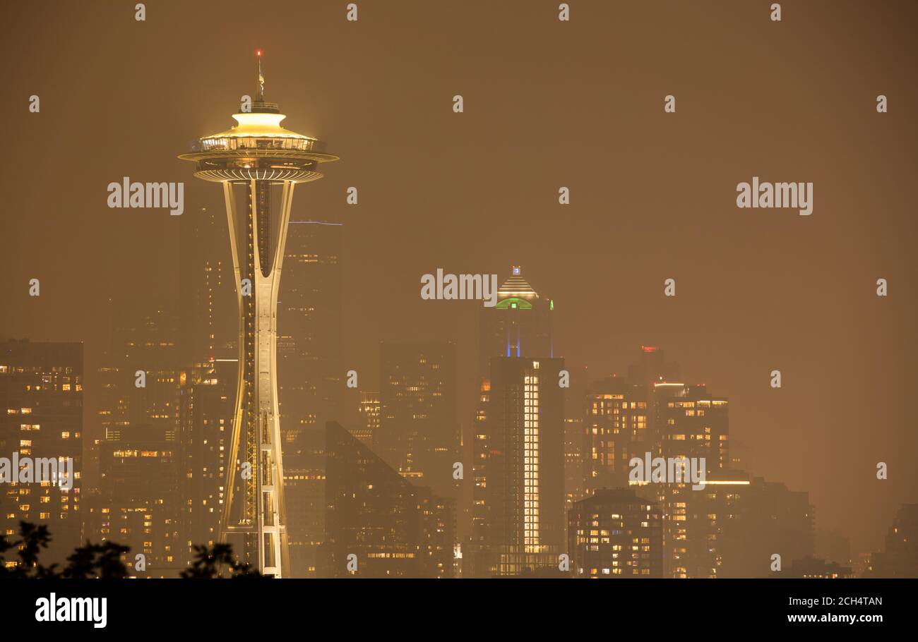 Downtown fires hi-res stock photography and images - Alamy