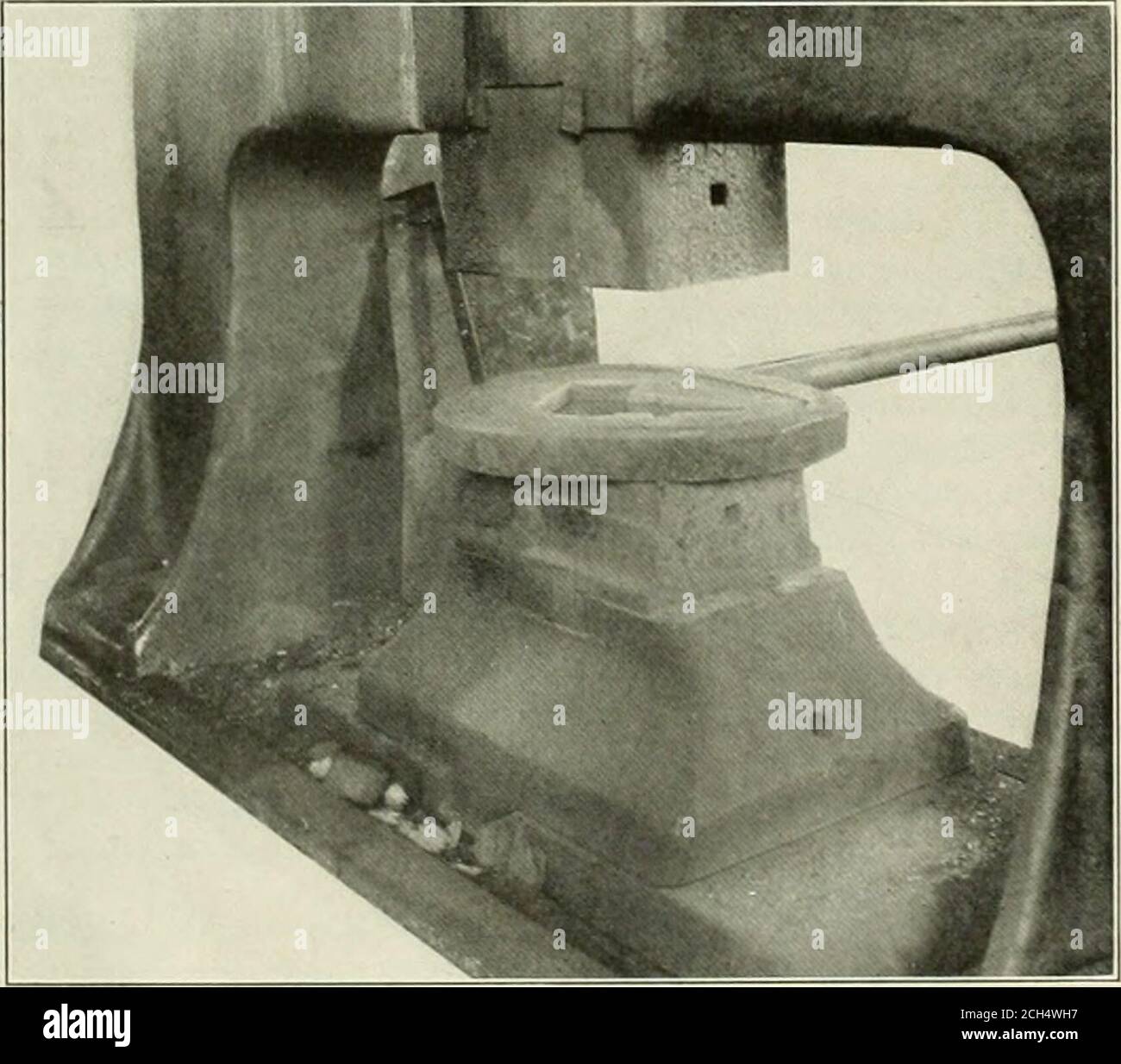 . American engineer . nder the ordinary steam hammer. The details of ...