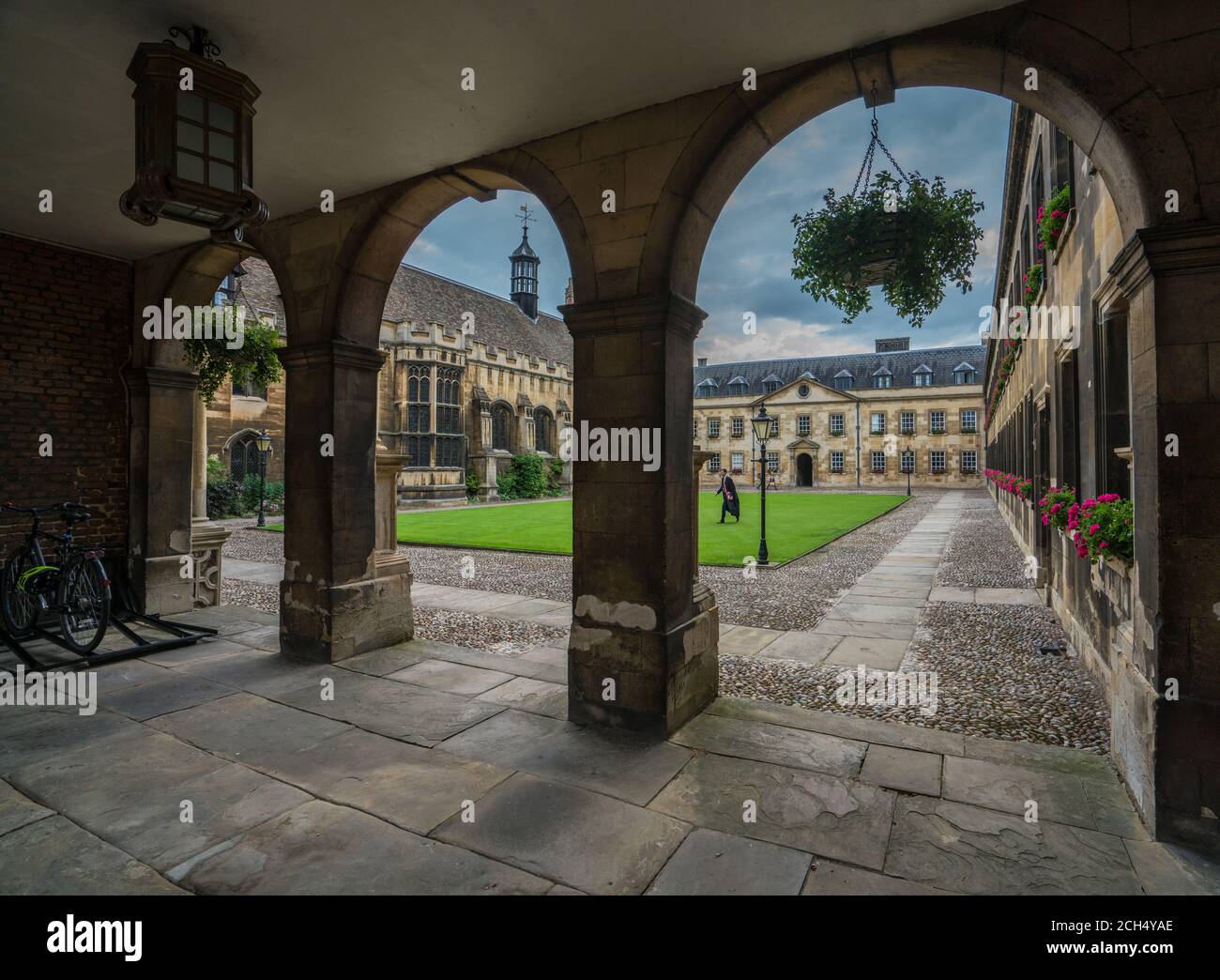Courtyard of Peterhouse College Cambridge Stock Photo - Alamy