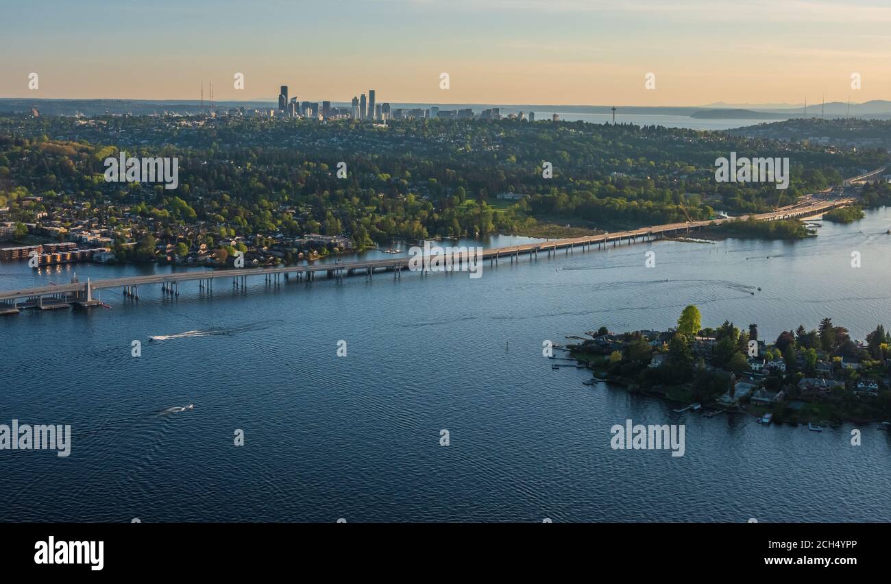 Aerial Seattle 520 Bridge Laurelhurst Madison Park Broadmoor Stock ...