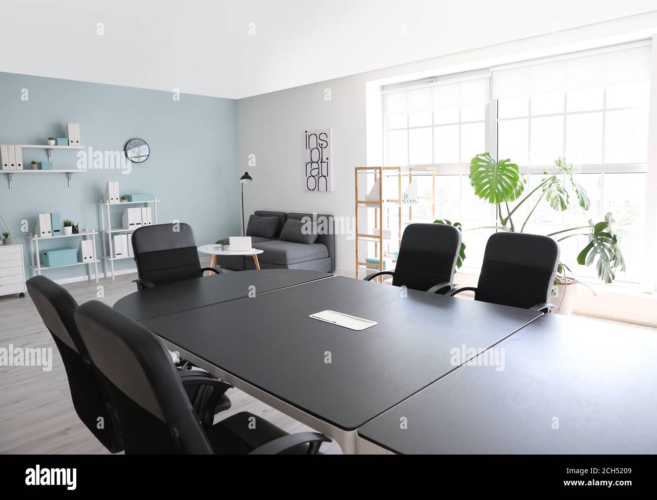 Interior of comfortable modern office Stock Photo - Alamy