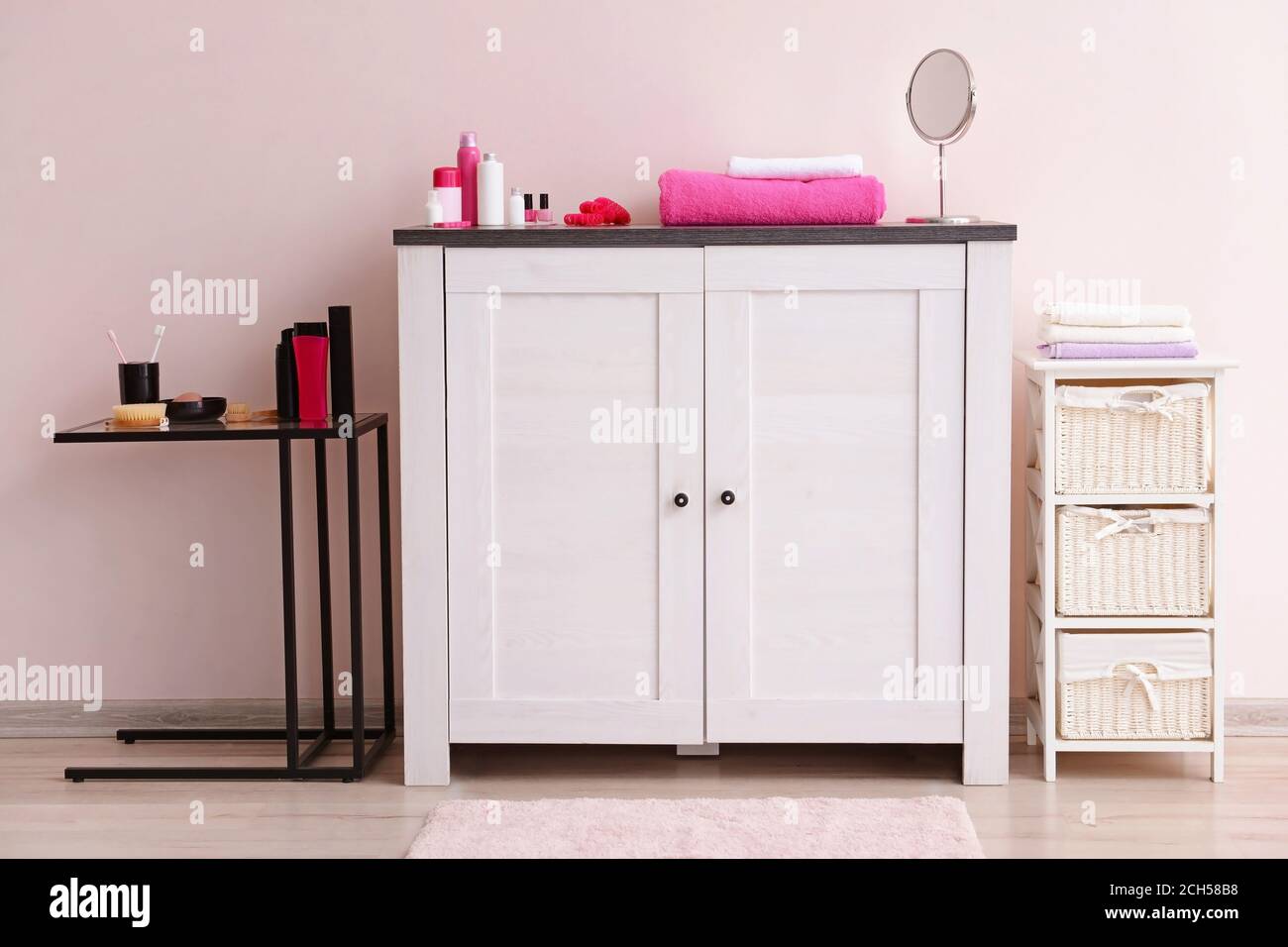 Bathing drawers hi-res stock photography and images - Alamy