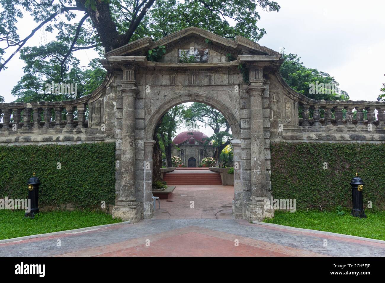 Paco Park in Manila Stock Photo - Alamy