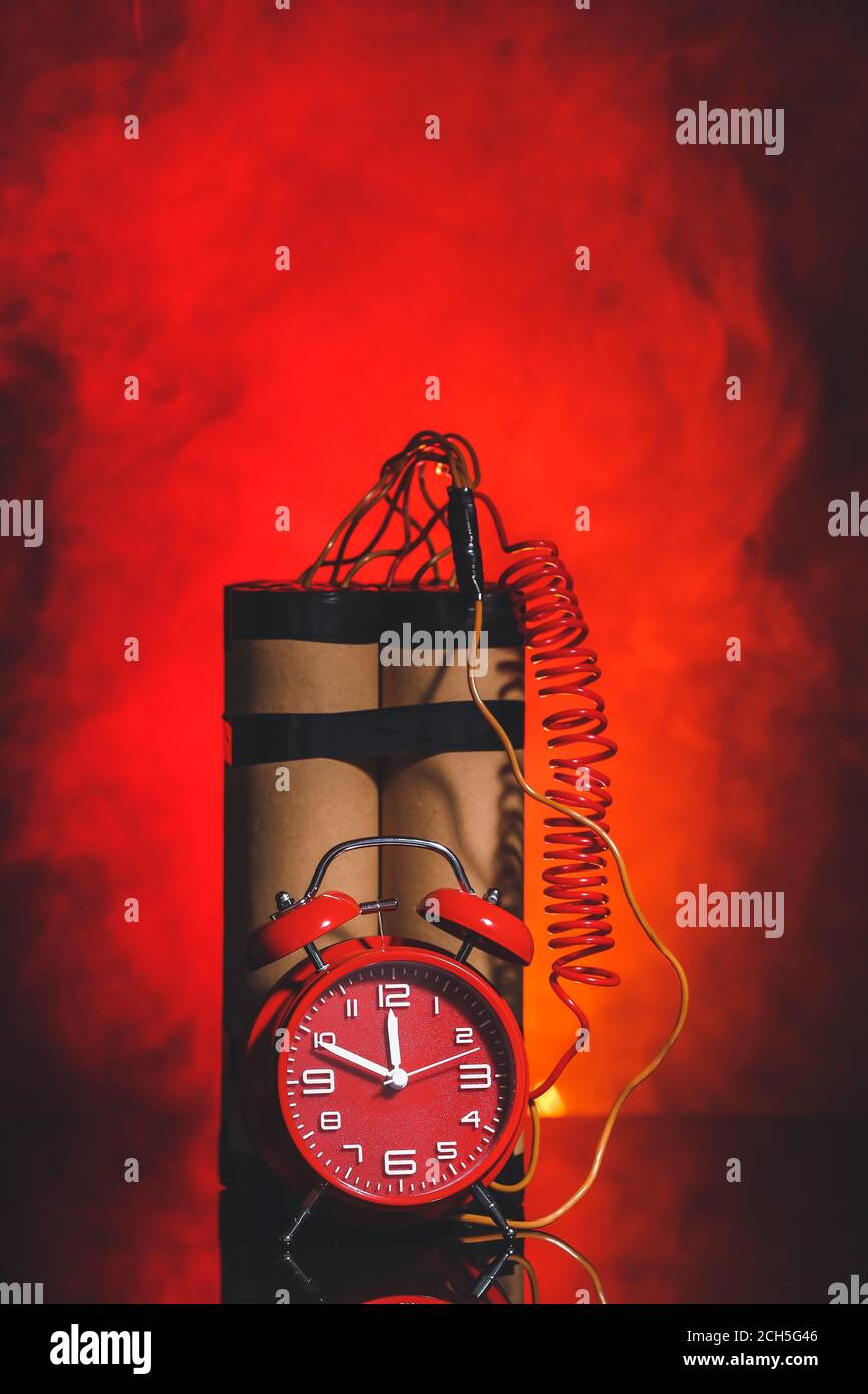 Tnt Dynamite Red Bomb Timer High Resolution Stock Photography and ...