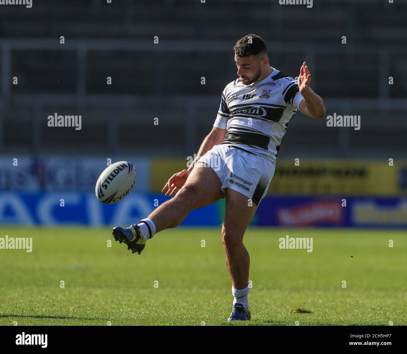 Jake Connor (6) of Hull FC in action during the game Stock Photo - Alamy