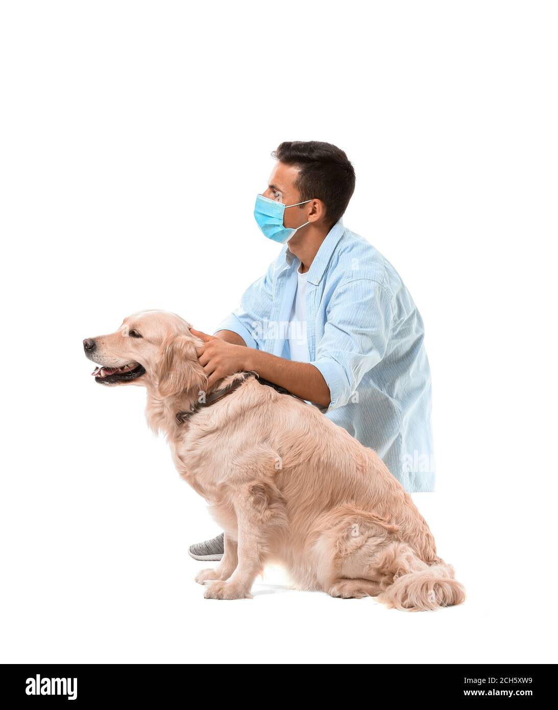 People protective mask walk Cut Out Stock Images & Pictures - Alamy