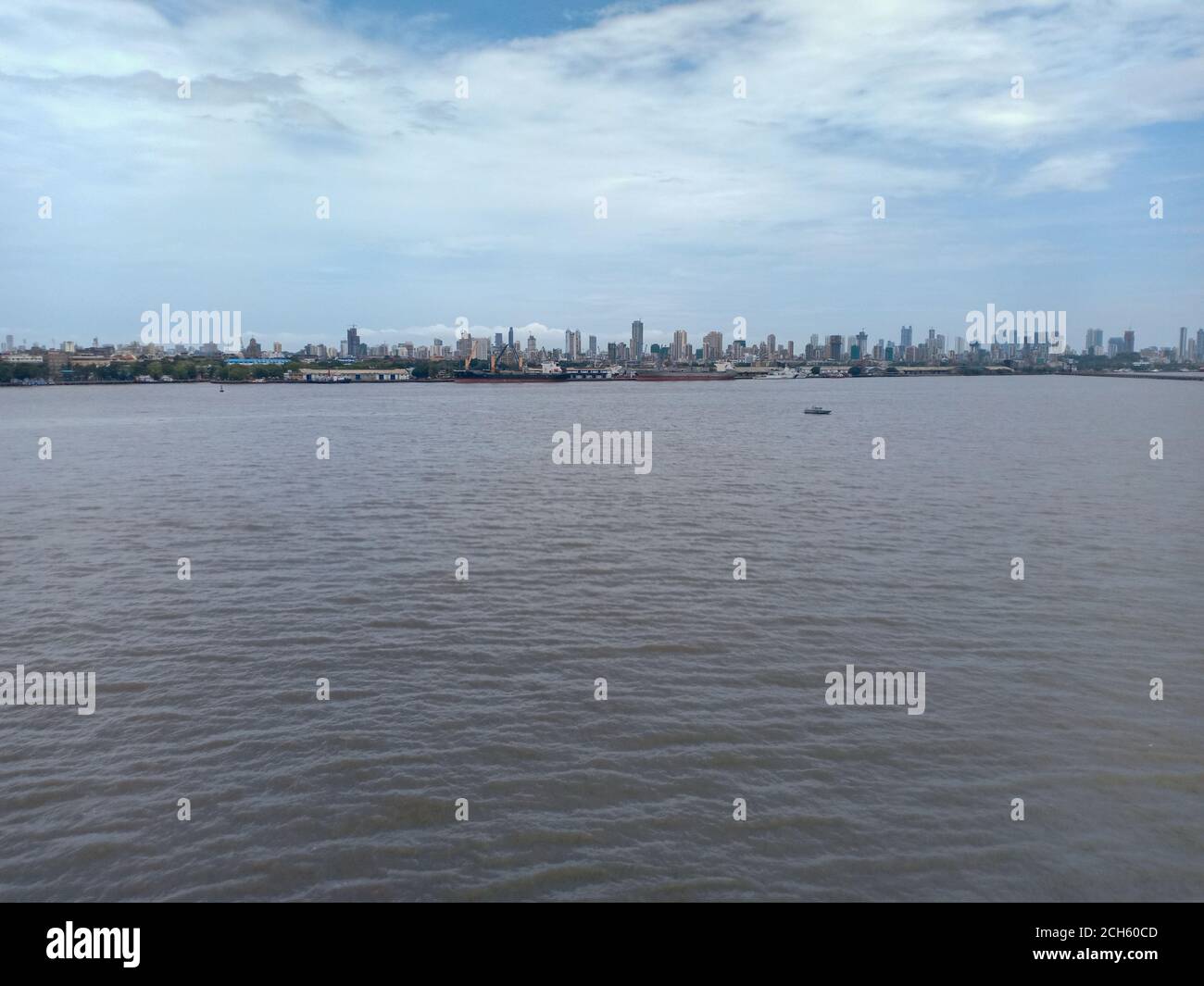 Mumbai downtown hi-res stock photography and images - Alamy