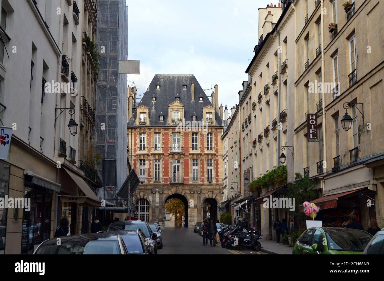 Paris, France - Archway to Place des Vosges Stock Photo - Alamy