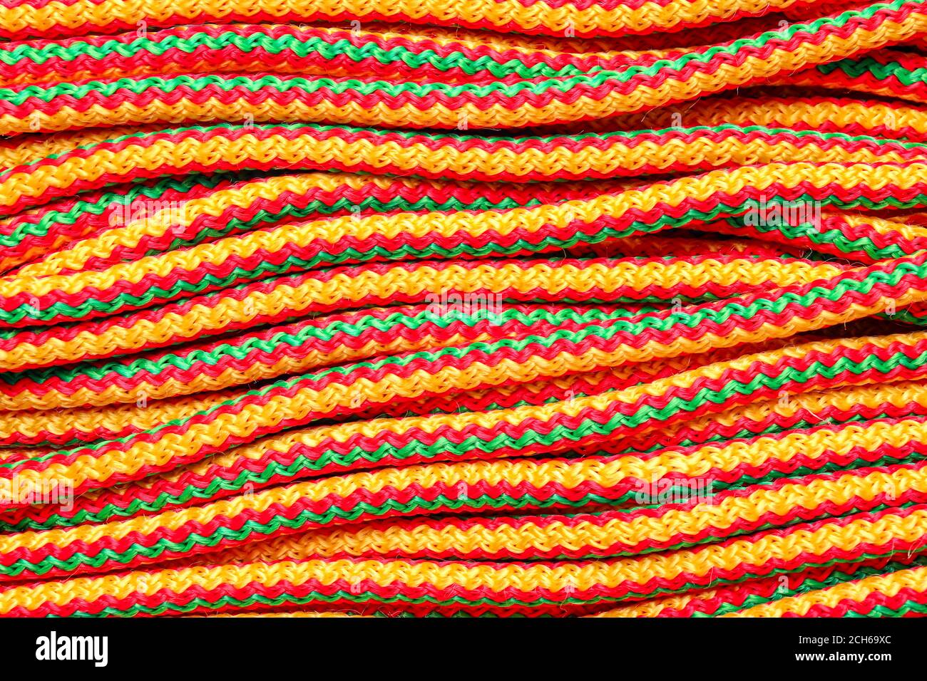 Long ropes hi-res stock photography and images - Alamy