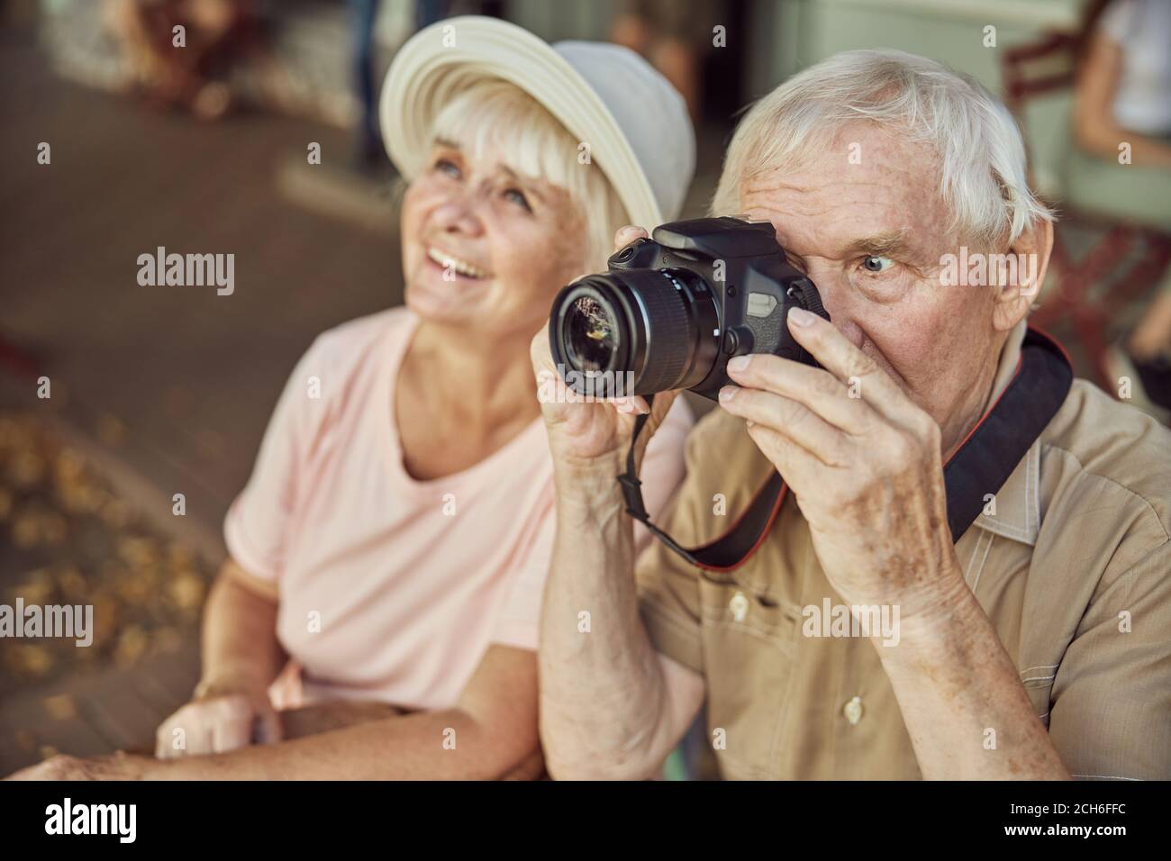 Optical device hi-res stock photography and images - Alamy