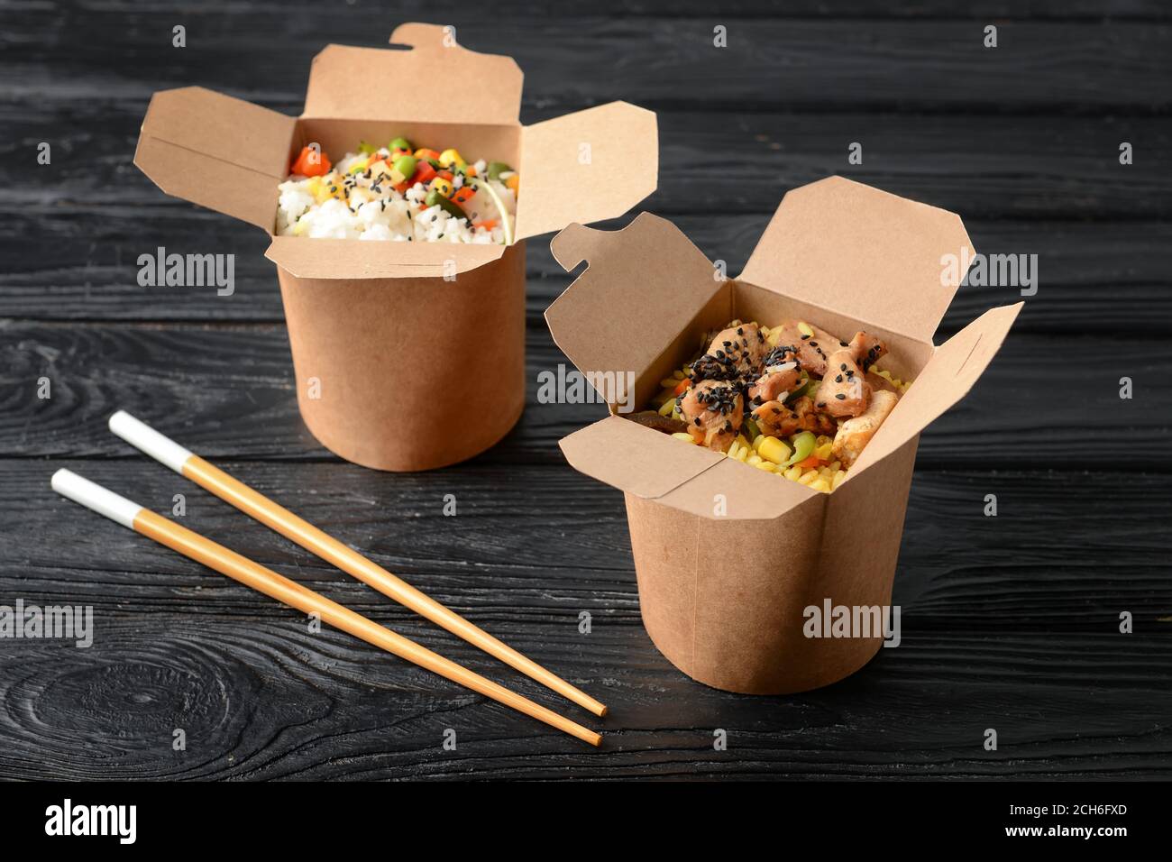 Wok boxes hi-res stock photography and images - Alamy