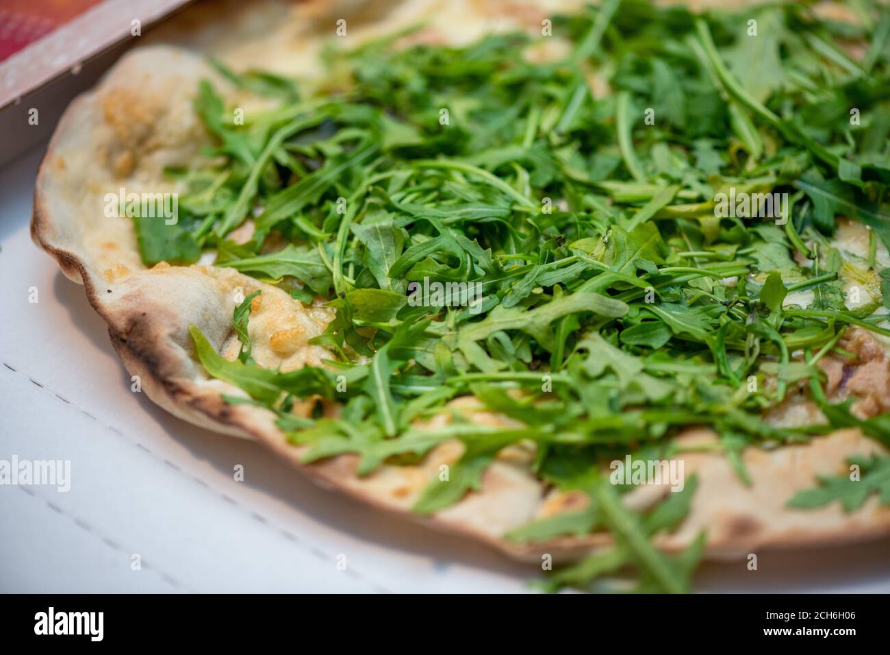 Pizza with rucola salad hi-res stock photography and images - Alamy