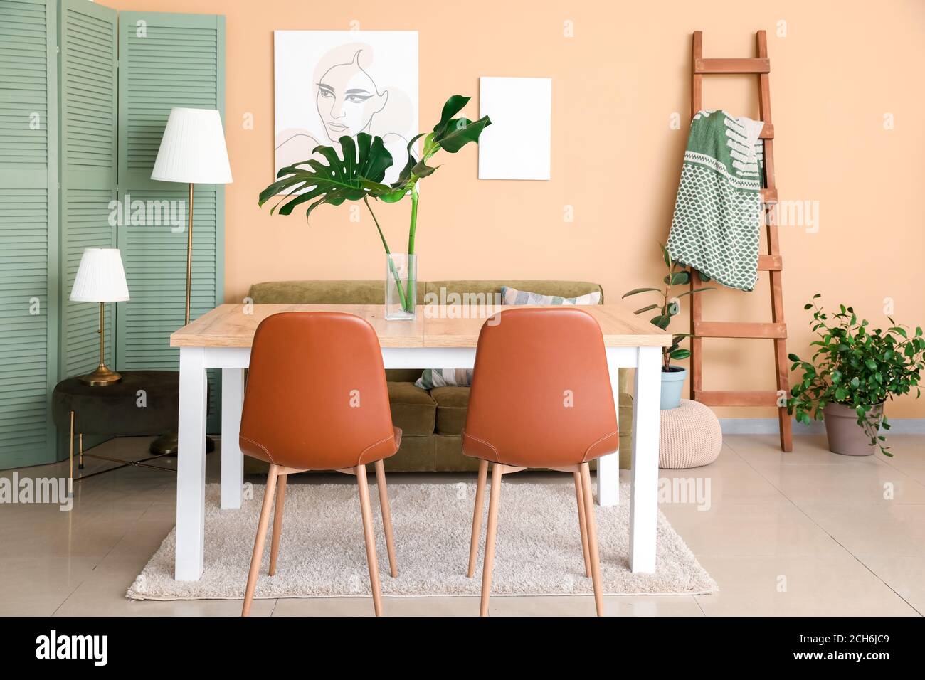 Interior of modern dining room Stock Photo - Alamy