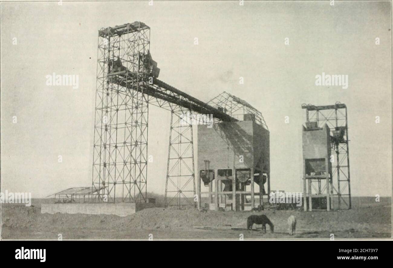 Reinforced concrete belt hi-res stock photography and images - Alamy