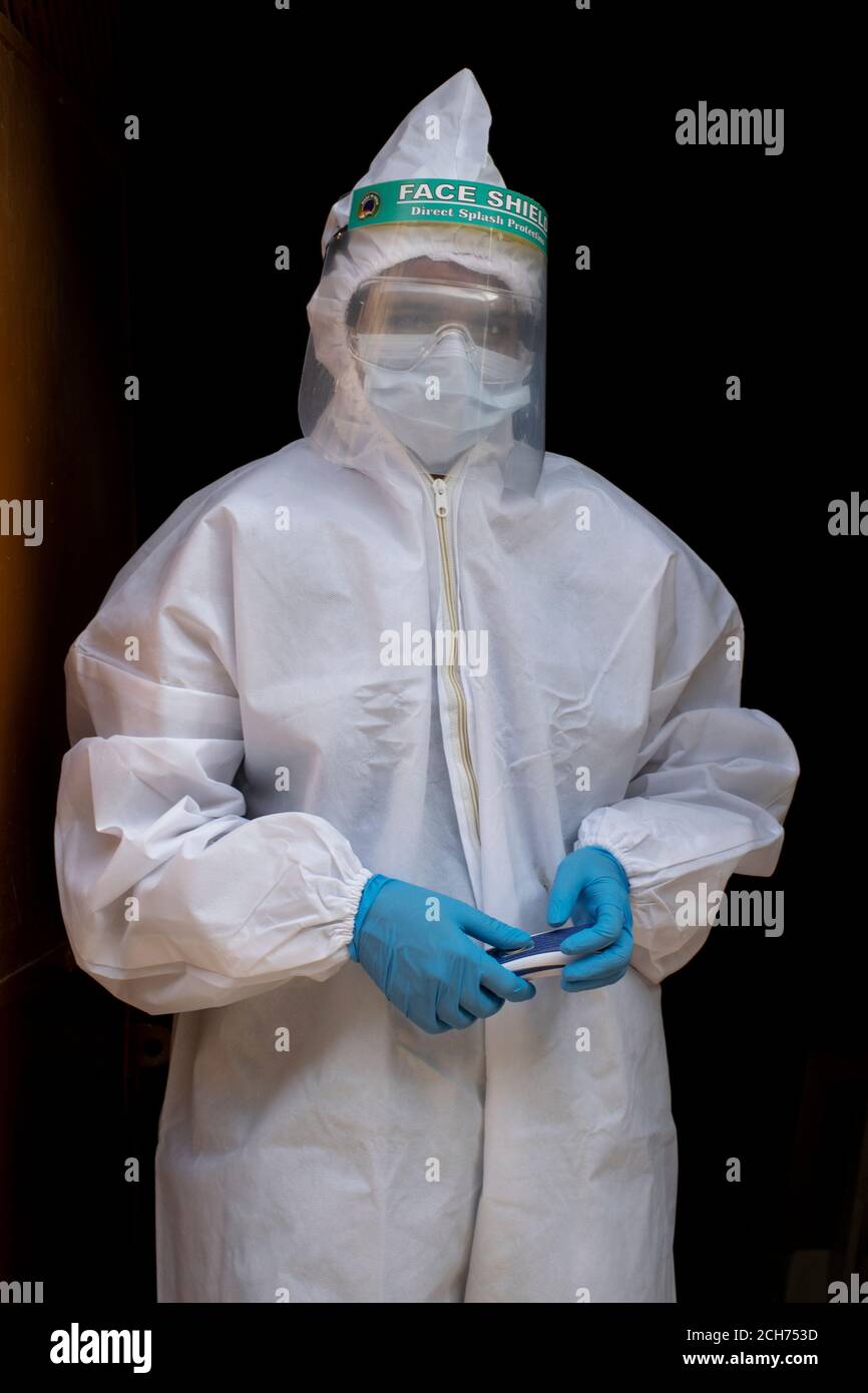 Doctor kit hi-res stock photography and images - Alamy