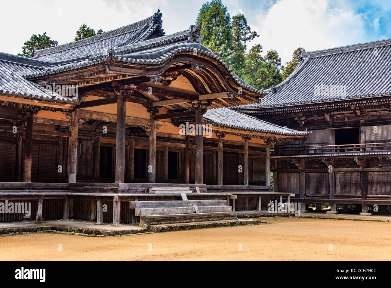 Jogyodo building, Shoshazan Engyoji temple of the Tendai sect, Himeji ...