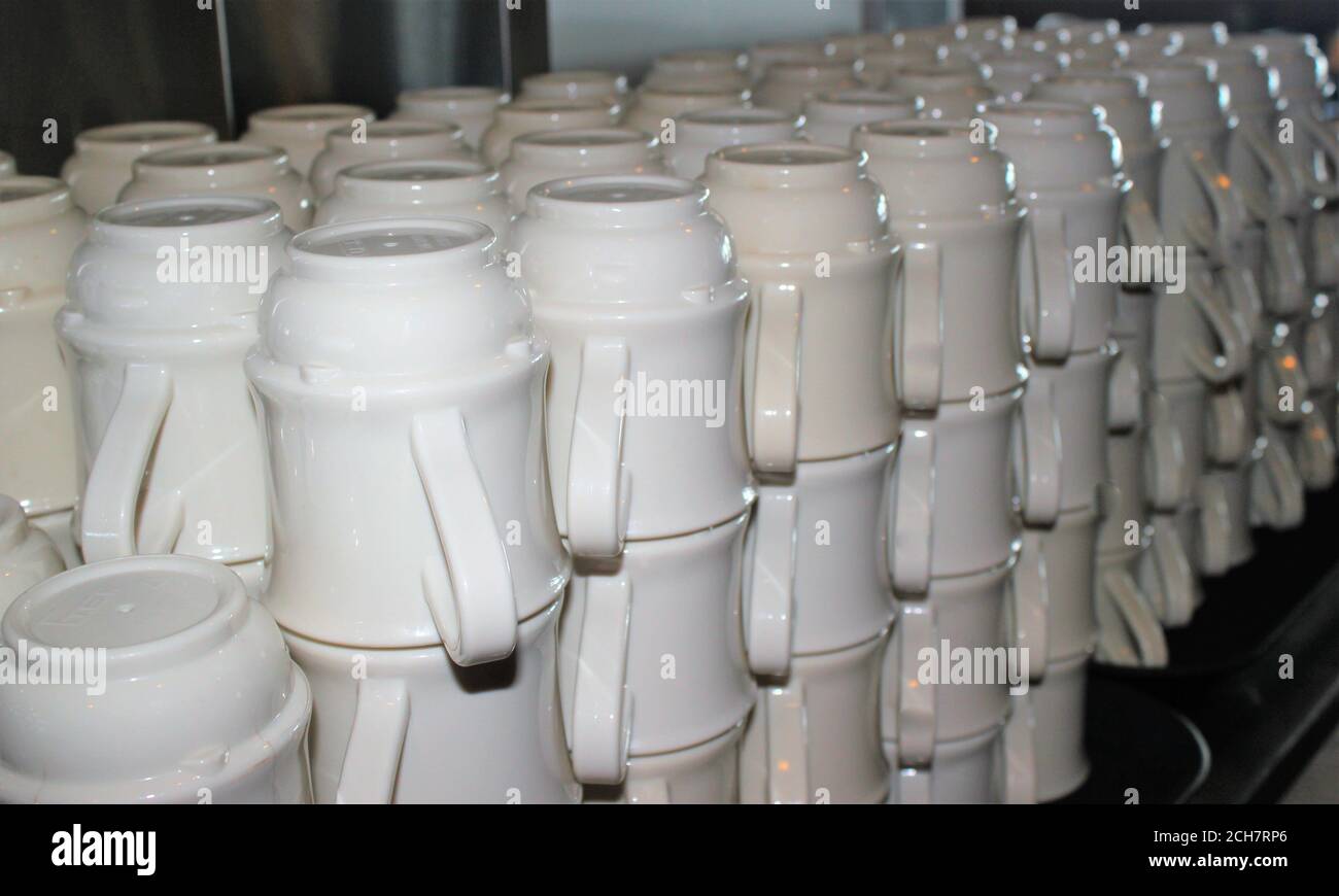 Cups stacked hi-res stock photography and images - Alamy