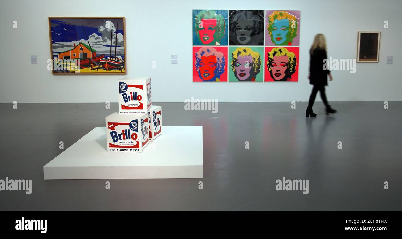 Brillo boxes tate gallery hi-res stock photography and images - Alamy