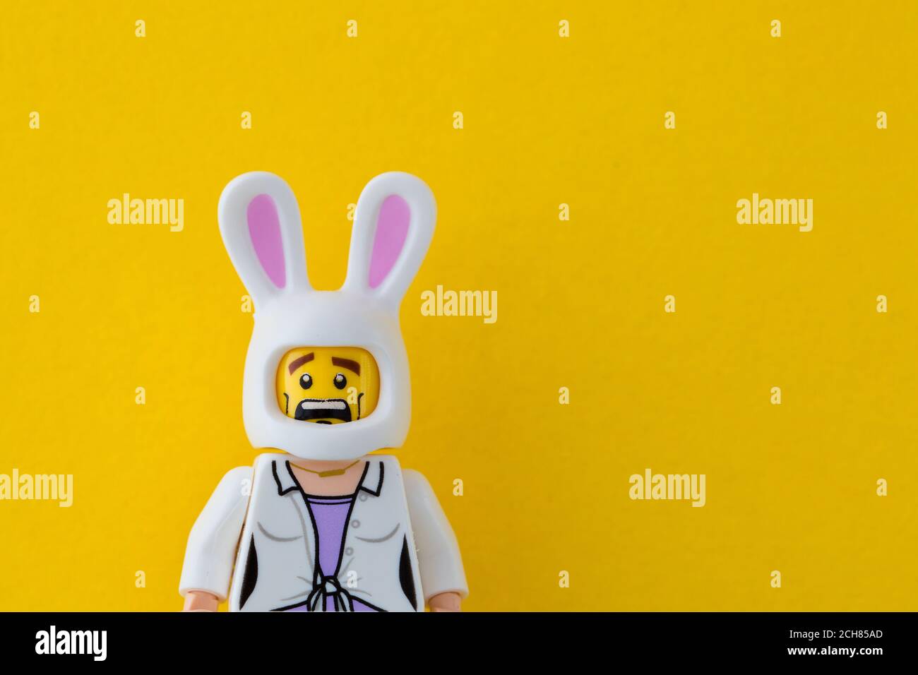 Lego Bunny Suit Guy Jual LEGO Ledlite Iconic Bunny Suit Guy Figure Key