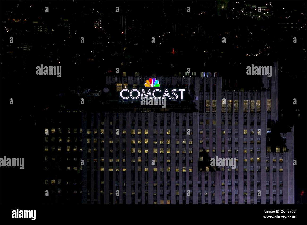 Nbc building in new york hi-res stock photography and images - Alamy