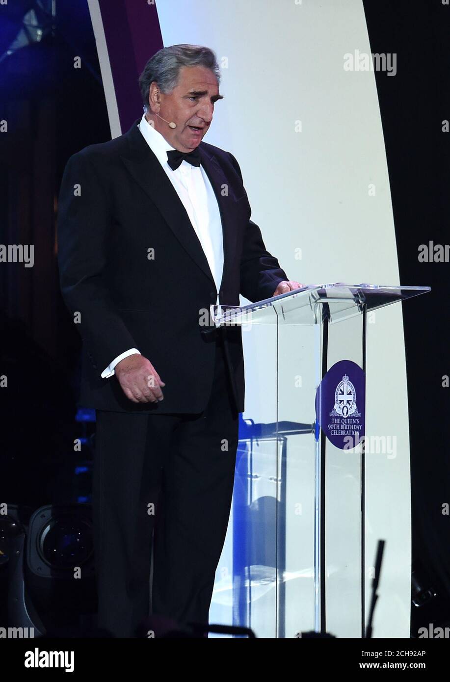 Jim carter on stage hi-res stock photography and images - Alamy