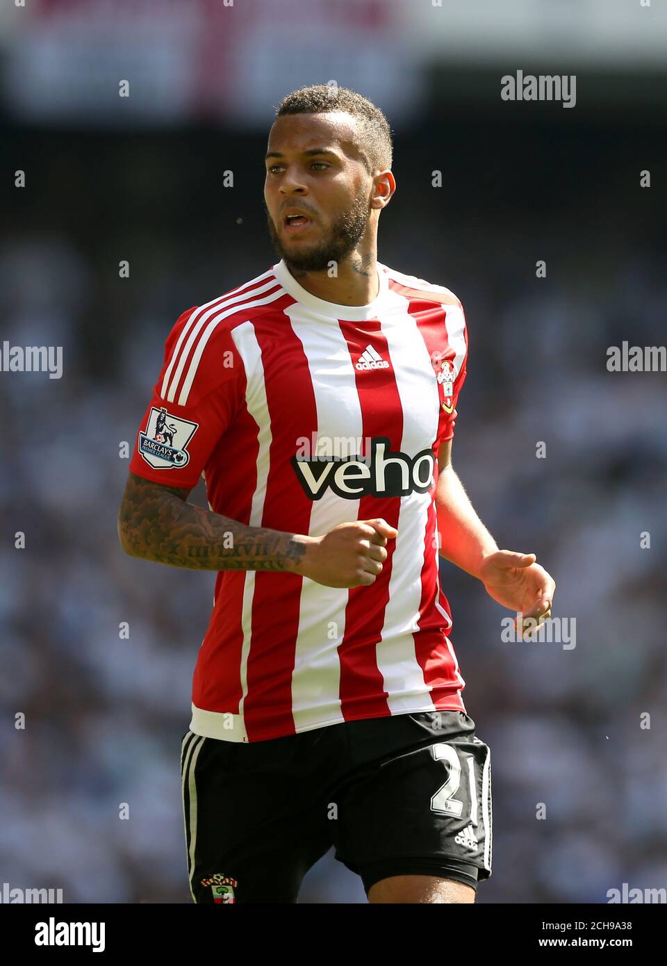 Southamptons ryan bertrand hi-res stock photography and images - Alamy