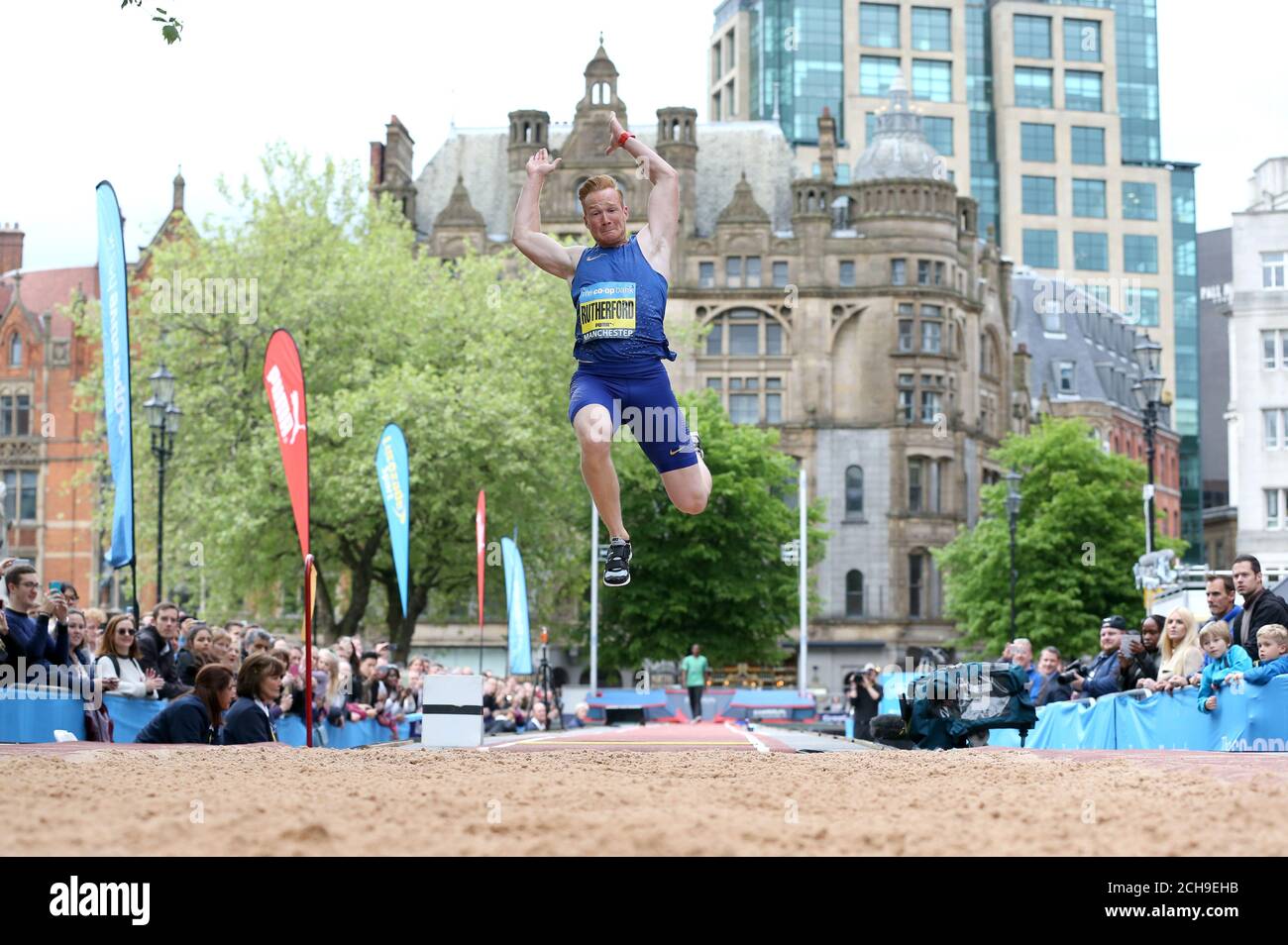 Greg rutherford competes hi-res stock photography and images - Alamy