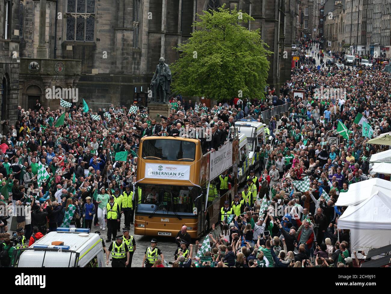 Open top bus parade through edinburgh city centre hi-res stock ...