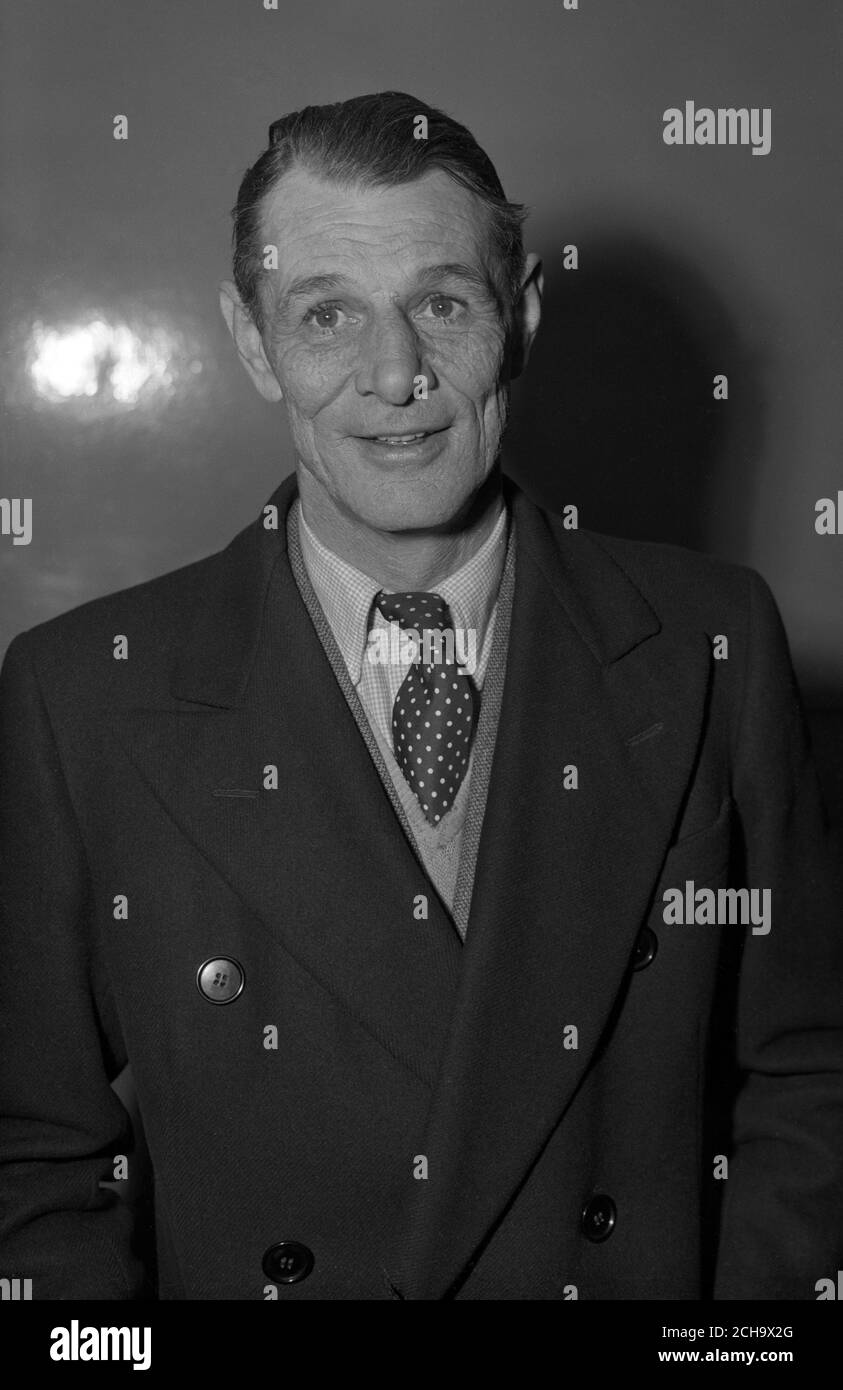 Racehorse trainer, Noel Murless Stock Photo - Alamy