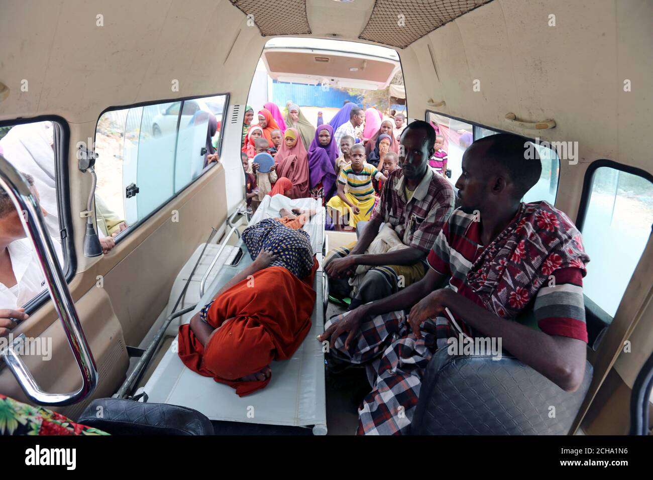 Displaced people hi-res stock photography and images - Alamy