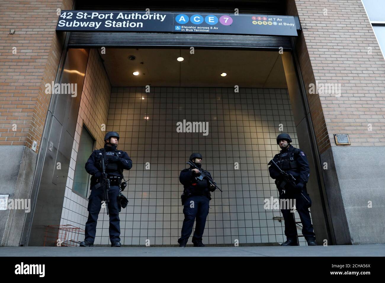 New york port authority explosion hi-res stock photography and images ...