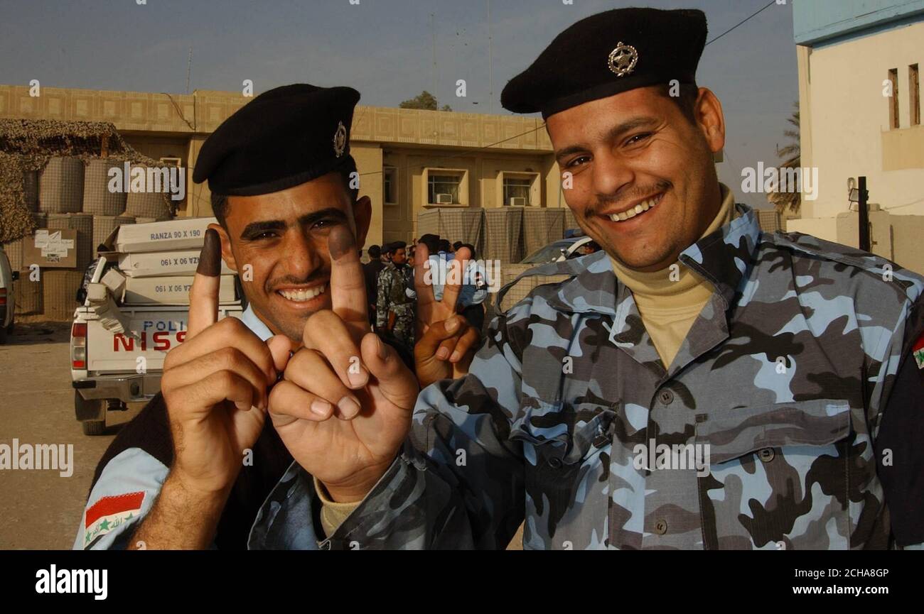Lieutenant colonel ben edwards royal scots dragoon gu hi-res stock ...
