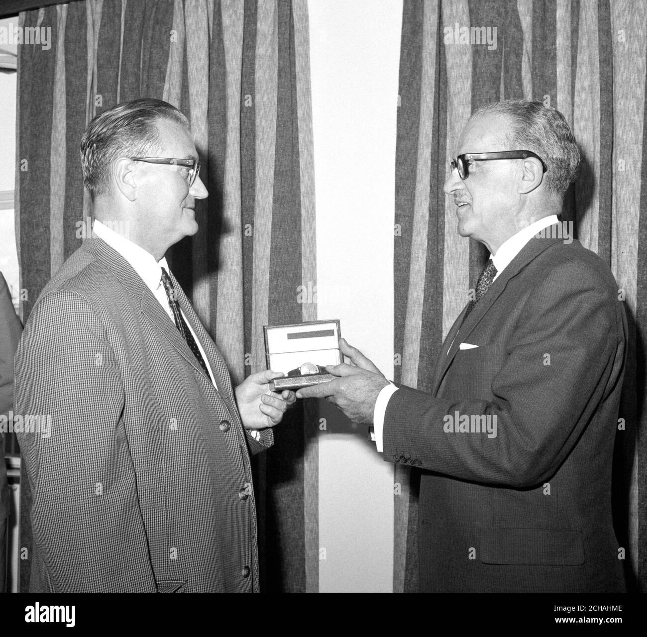 George cromarty bloom hi-res stock photography and images - Alamy