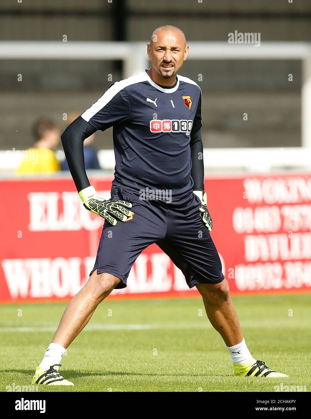 Watford goalkeeper Heurelho Gomes Stock Photo - Alamy