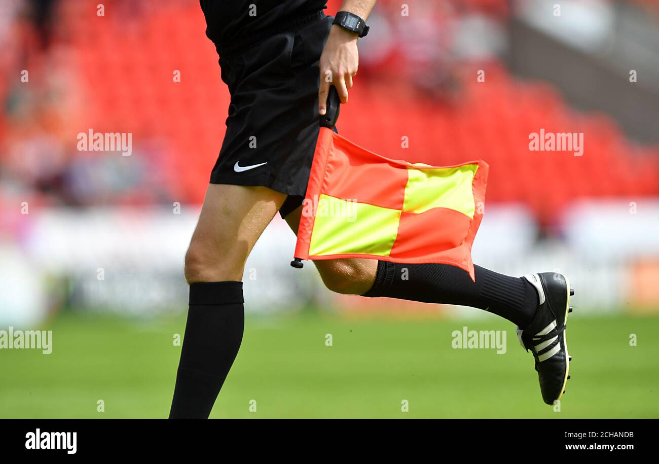 A linesman with his flag hi-res stock photography and images - Alamy